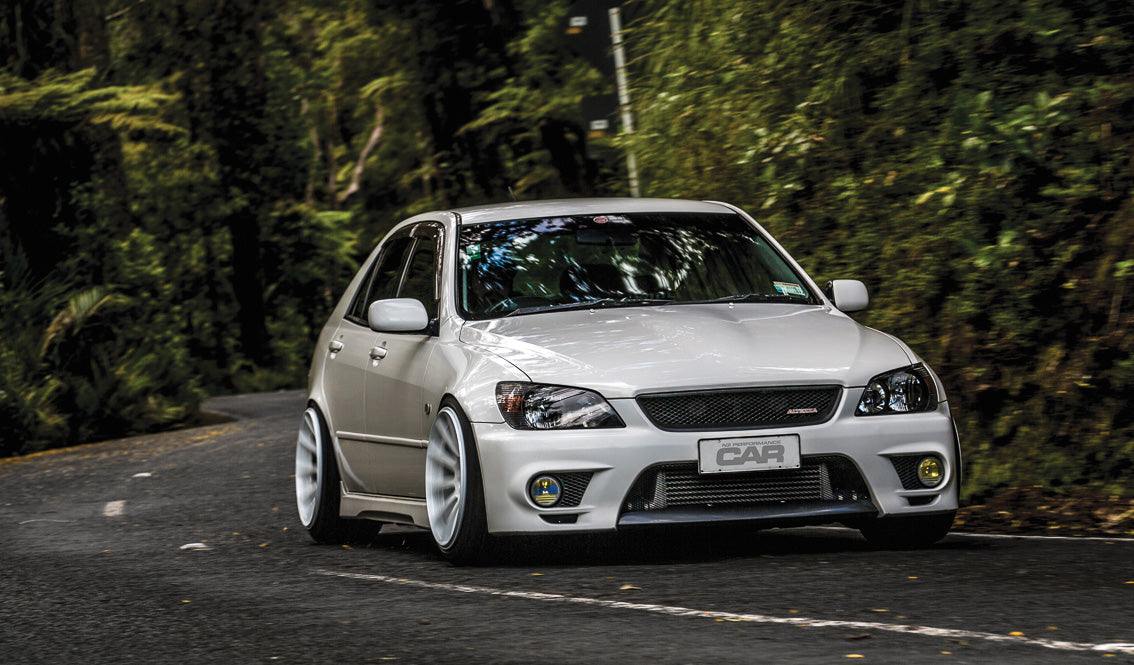 Lexus IS200 / Altezza – Iconic Auto-Design